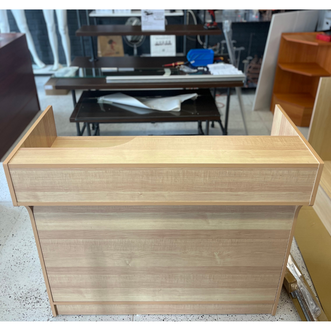 4FT Ledgetop Counter, Colour: Maple - Display Group Inc